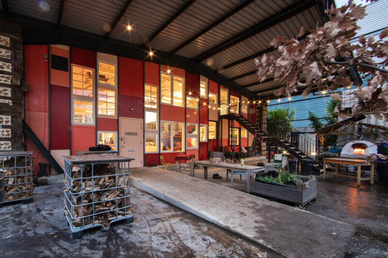 Blue House Yard – Jan Kattein Architects | Architecture, planning ...